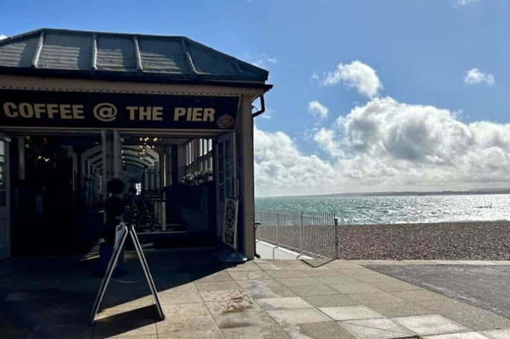 Pier Lane Garden Flat Southsea - Sleeps 4 - Portsmouth