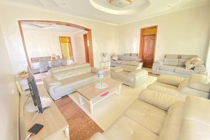 Belle Villa Spacieuse De 6 Chambres Avec Piscine à Gaculiro - Kigali