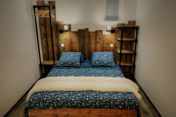Chambre Dhôtes « La Suite Tilleul » Avec Terrasse Et Jardin Communs, Wi-fi - La Flèche