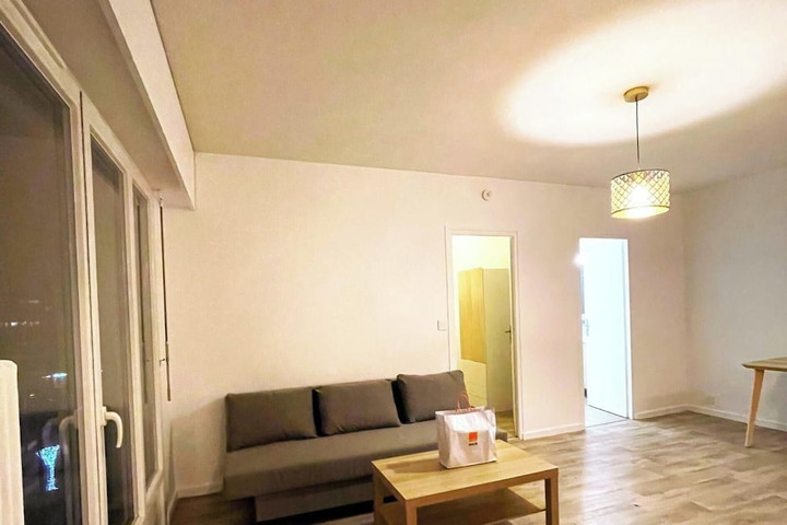 Beautiful Apartment In Downtown Ferney-voltaire - Versoix
