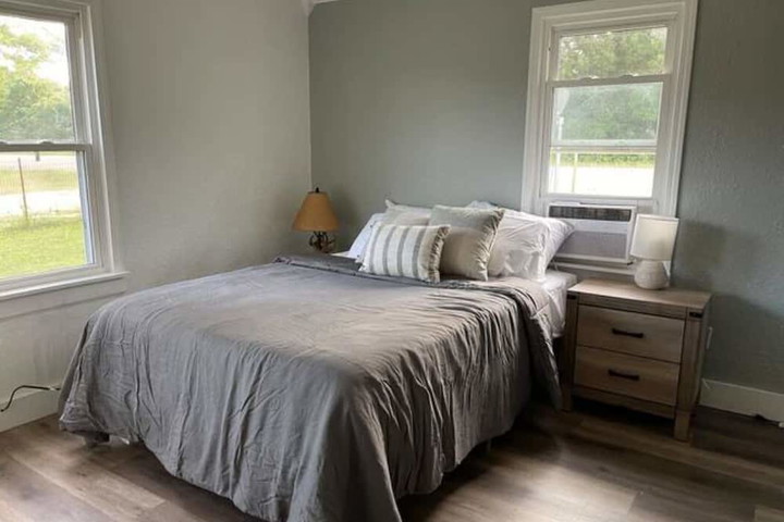 Hollering Pines Retreat-great For Military, Fugitive Beach, In Mark Twain Forest - Rolla, MO