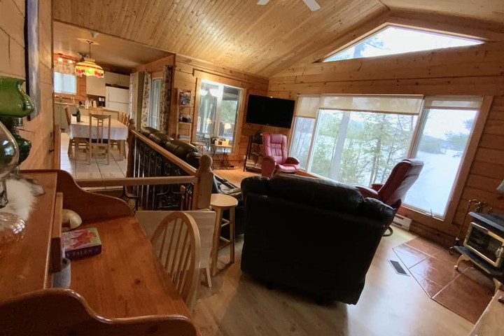 The Luxury Of A Home In An Enchanting Chalet Setting! - Val-des-Monts