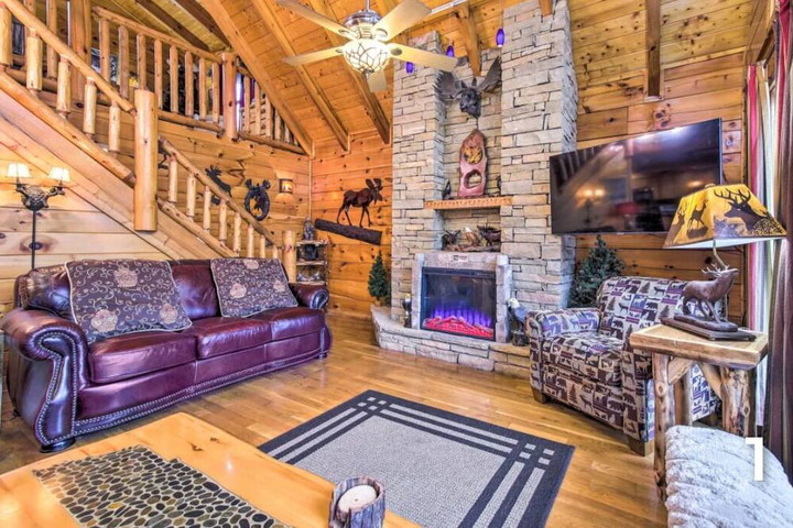 The Moose Cove Hideaway - Dandridge, TN