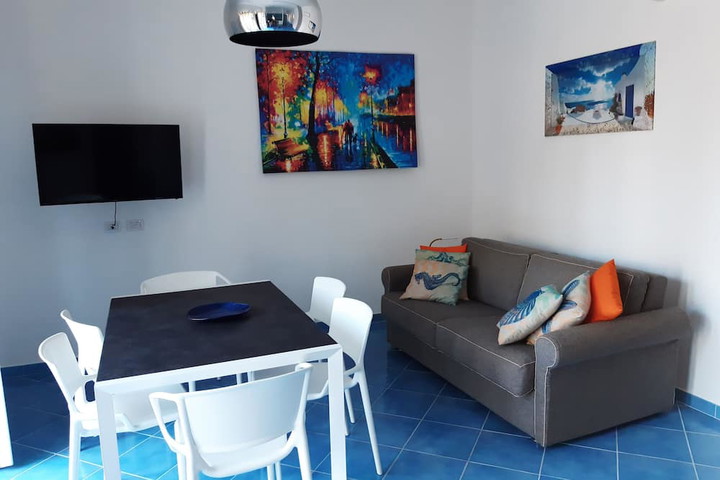 Elegant And Comfortable Apartment With Terrace And Swimming Pool - Procida