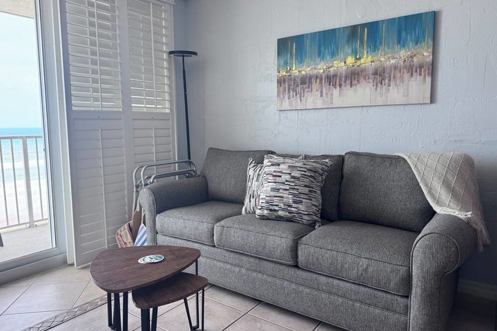 Ocean, Foodie Scene & Fun - Daytona Beach, FL
