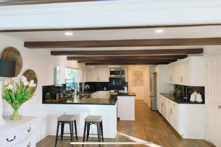 Spacious 5-bedroom House With A Peaceful View In Arroyo Grande - Santa Maria, CA