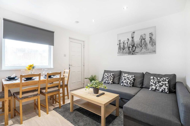 Spacious 6-bed Home For 9, Free Parking, Nr Centre - Newcastle upon Tyne