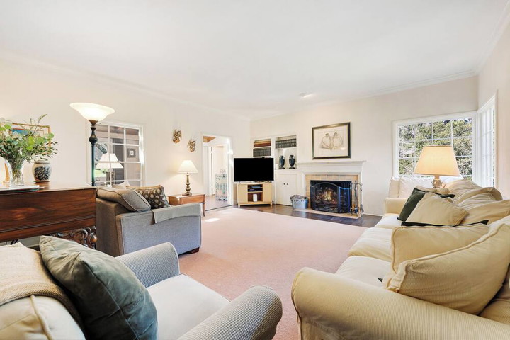 Stunning 5 Acre Carmel Retreat, 2 Hot Tubs, Amazing Location! - Monterey, CA