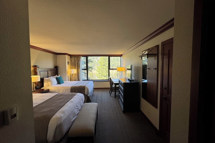 Everline Resort & Spa - Olympic Valley Lake Tahoe - 2queen Deluxe Valley Views! - Olympic Valley, CA