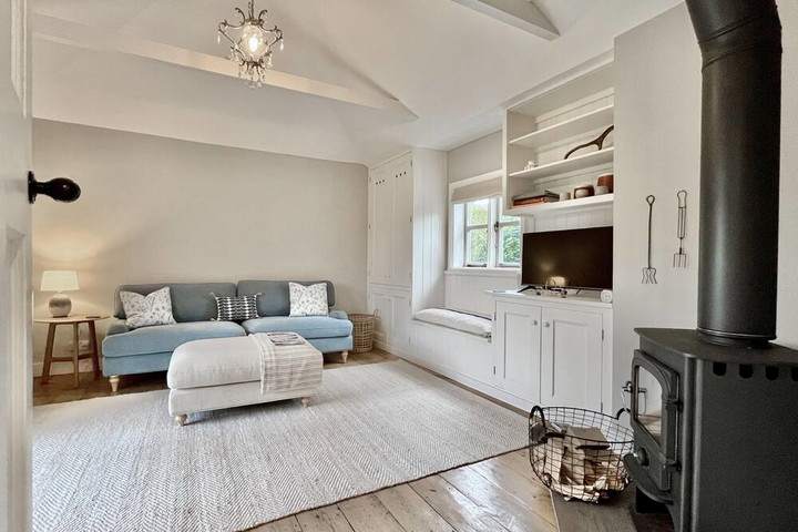 Mafeking By Inspirestays-com - A Cottage That Sleeps 6 Guests In 3 Bedrooms - Cranbrook