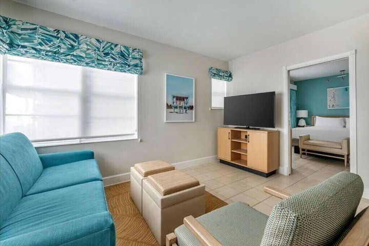 South Beach Miami | Couples Oceanfront Getaway | Beach Stay - Miami Beach