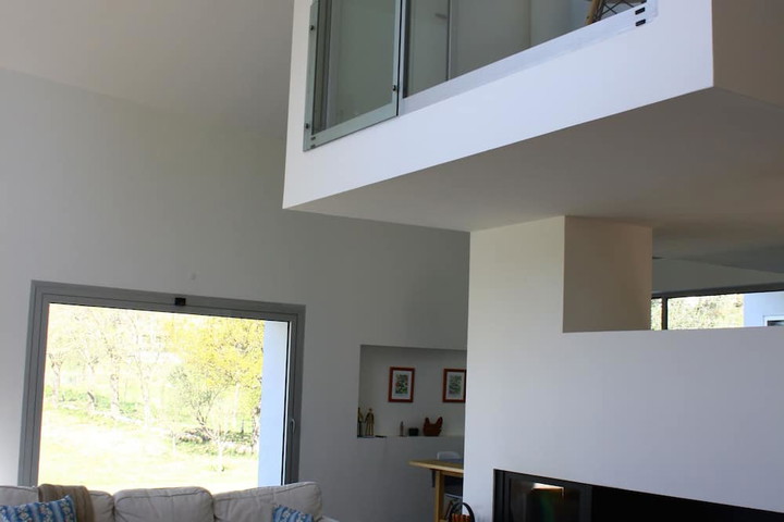 Casa De 4 Dormitorios Con Piscina Privada - Fafe