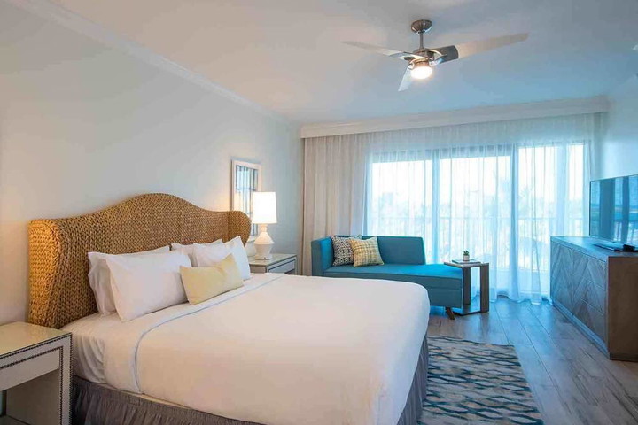 Captain's Suite In Duck Key | Island View & Pools - Marathon, FL