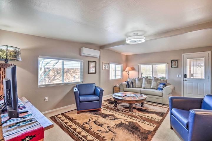 Western-style Family Home: 15 Mi To Lake Pleasant - Phoenix, AZ