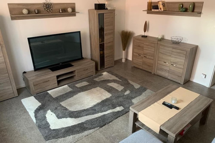 Fewo Emma  Ihre Ruhige & Zentral Gelegene Kernsanierte Ferienwohnung! - Oestrich-Winkel