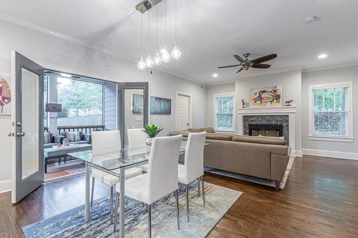 Modern, Walkable Family Home W/ Porch & Parking - Atlanta, GA