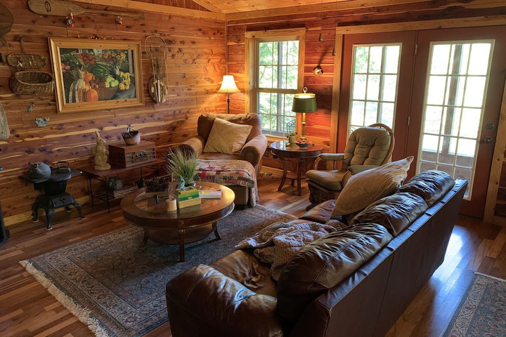 Delightful Log House On The Little Red River With Hot Tub! - Heber Springs, AR