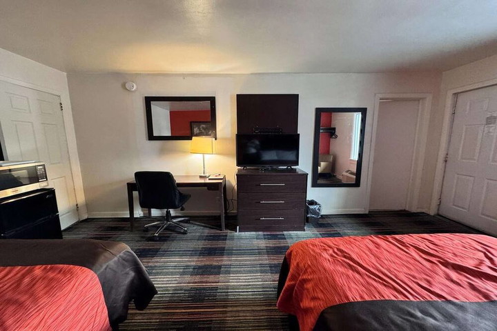 3 Full Beds Non-smoking - Ashland, VA