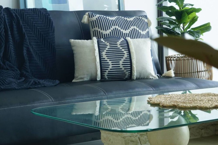 Spacious City Escape With Pool, Gym & Free Parking - Brisbane