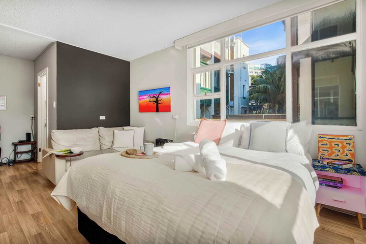 Location And Lifestyle In A Cute Luxe Studio With Stunning City Views - Coogee