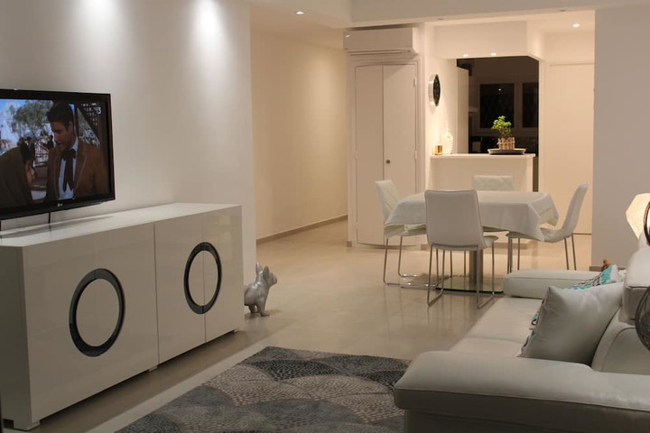 Superbe Appartement En Front De Mer Vue Mer,clim,parking. - Cagnes-sur-Mer