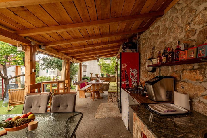 Gorgeous Apartment In Karlobag With Wifi - Karlobag