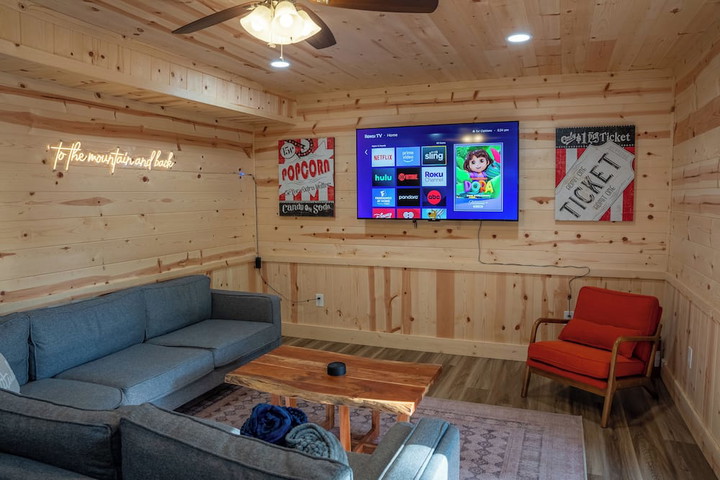 Hot Tub, Sauna, Game Room, Fire Pit, Evse - Virginia
