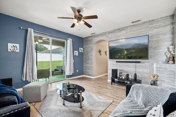 Paradise Vacation Home Near Disney Attractions - Davenport, FL