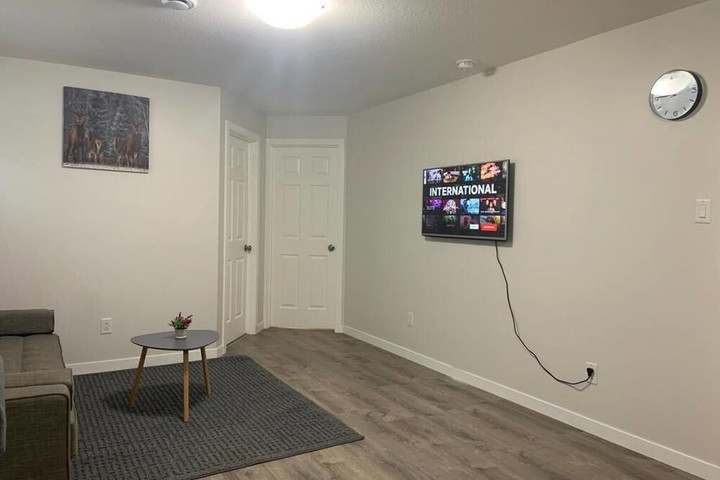 Guest Suite -Home Away From Home - Regina