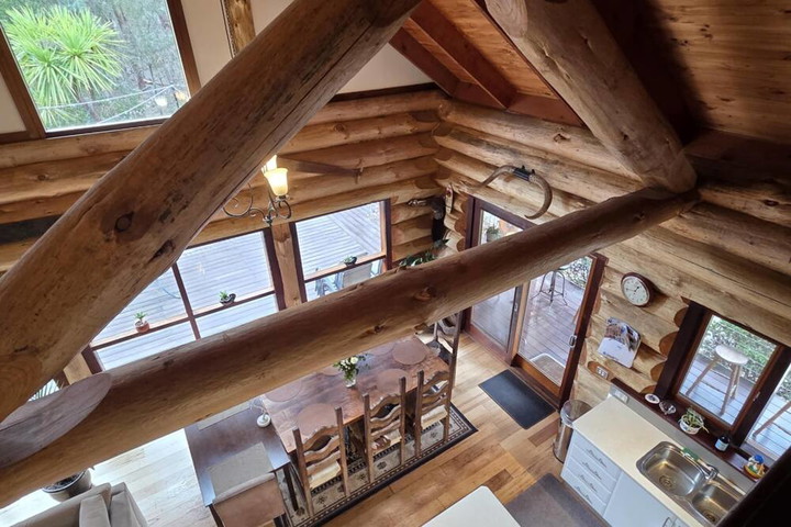 Loghome Getaway - Greendale