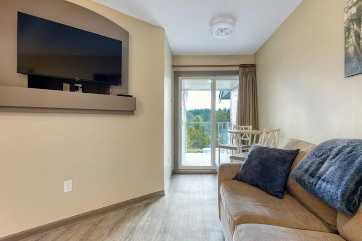Ocean Front Nature Resort ! - Parksville