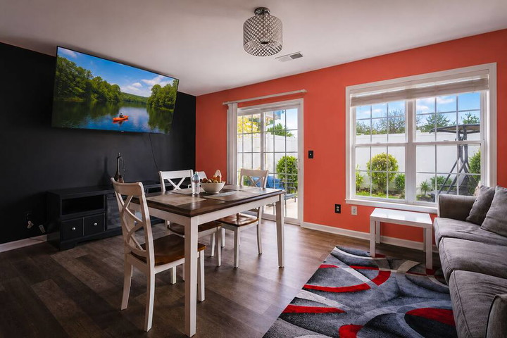 2br · High Point · Hickswood Townhome - High Point, NC