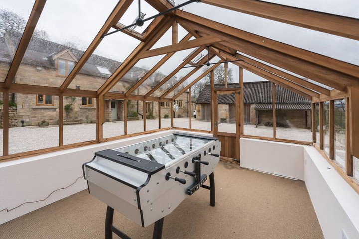 Oker Farm - A Farmhouse That Sleeps 12 Guests In 5 Bedrooms - Matlock