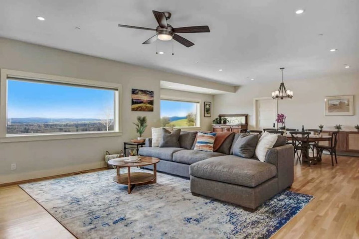 Paradise Ridge Vineyard Retreat - Hot Tub & Views - Santa Rosa, CA