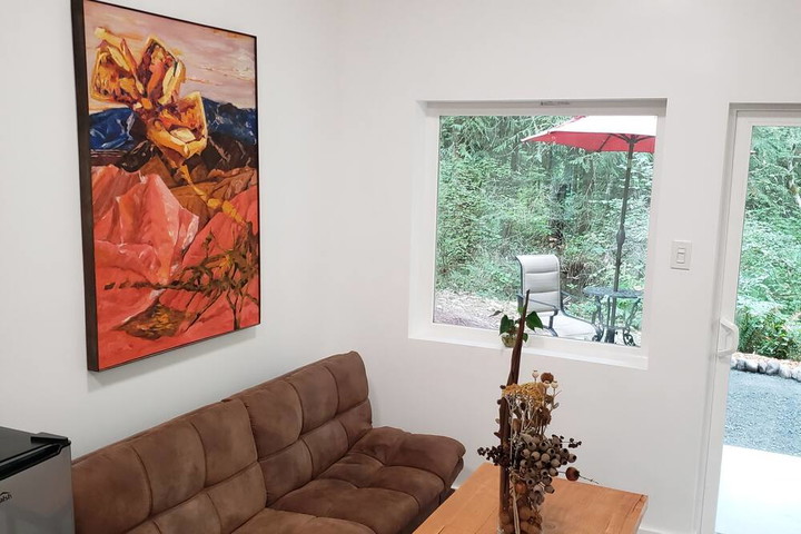Madrona Cabin 1-bedroom Cabin In Sequim - Sequim, WA