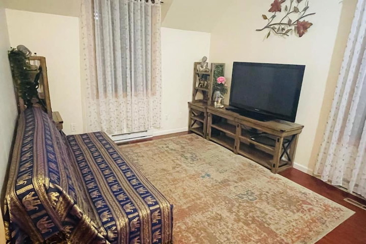 Serene 2-bedroom Spacious Apartment - Brewster, NY