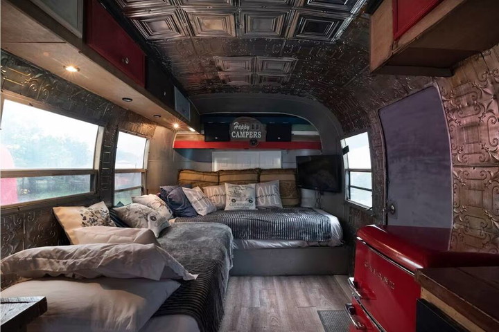 Glamping In Austin - 1975 Avion - Austin, TX