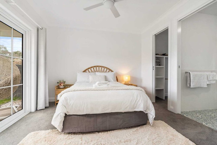 Peaceful & Cosy Studio - Immaculate Presentation - Orange