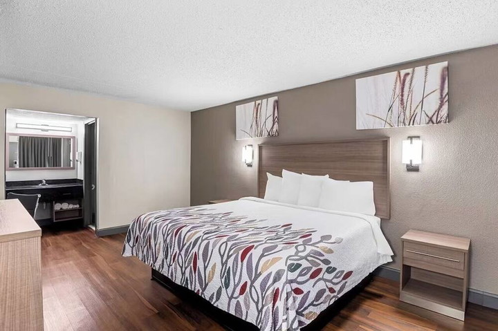 Easy Airport Access King Stay With Nearby Dining, Parks And Shopping - Richmond, VA