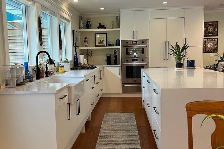 Warm Family Retreat In The Heart Of Coquitlam - Coquitlam