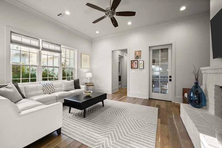 Welcome To Casa De Burreaux - Stylish Home - Baton Rouge, LA