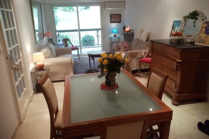 Apartment In A Beautiful Residence With A Pool. Pets Allowed. - Juan-les-Pins