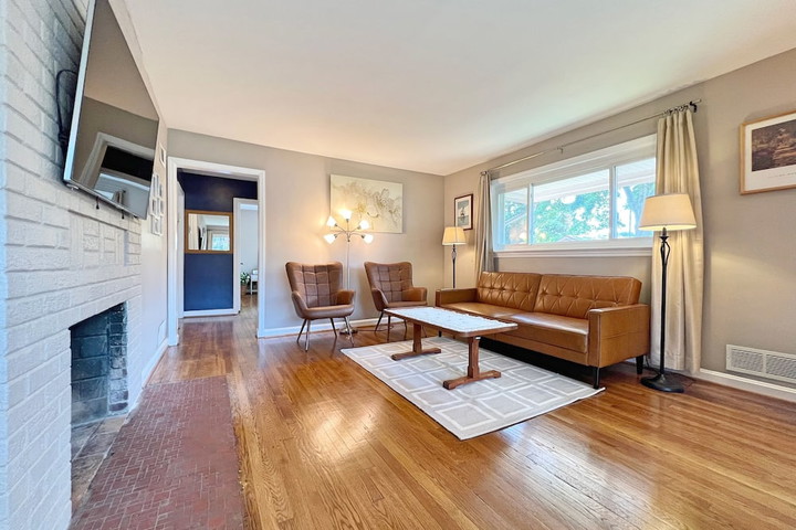 Entire Cozy 3 Bedrooms Single Bungalow House In Arlington Near Dc - Kensington, MD