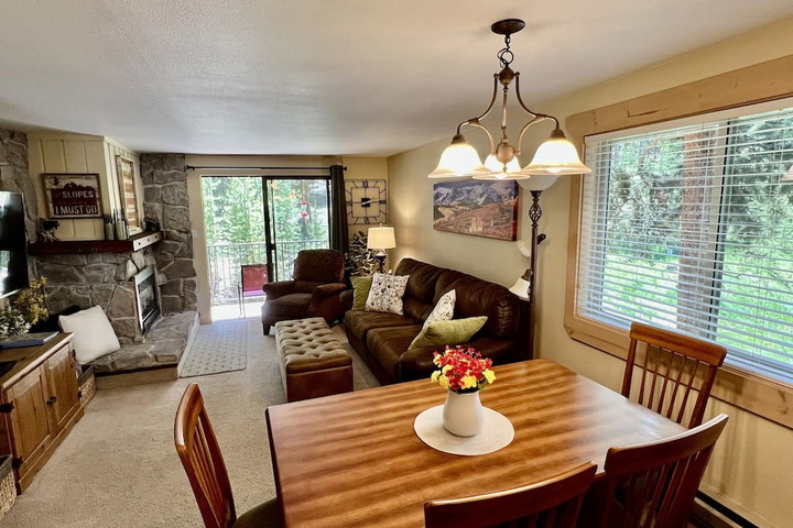 Family Friendly Winter Park Condo On Free Bus Route. Perfect For Ski Vacation! - Winter Park, CO
