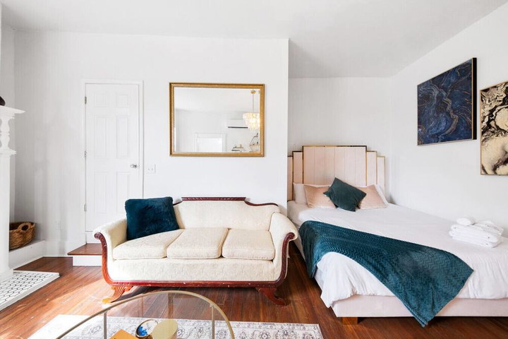 Historic Suite | Near Mercer University & Downtown - Macon, GA