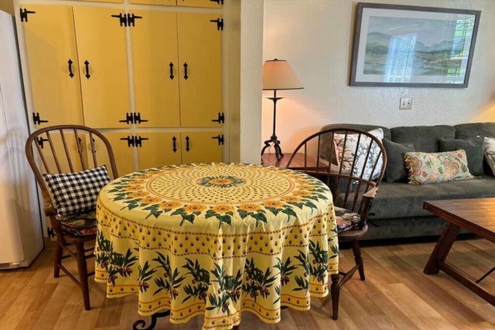 The Carriage House - Eureka, CA