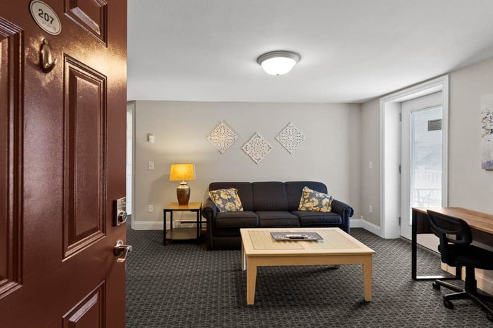 Downtown Condo In Ludington - Romantic & Cozy - Ludington, MI