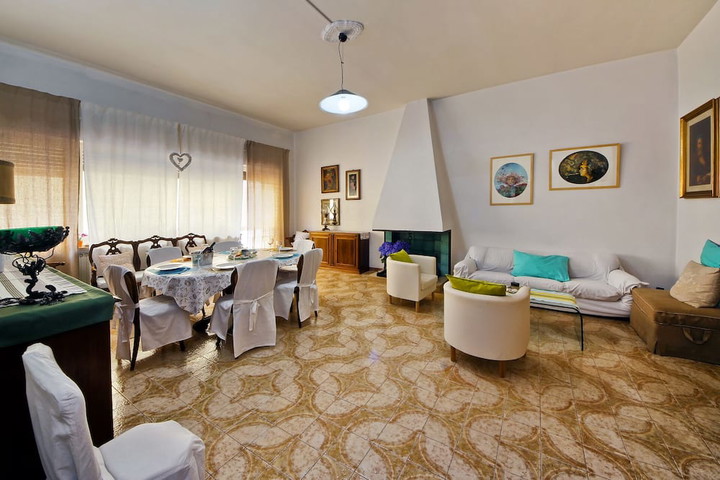 Central Apartment In The Gaeta Gulf Near The Train Station Between Rome And Naples - Formia