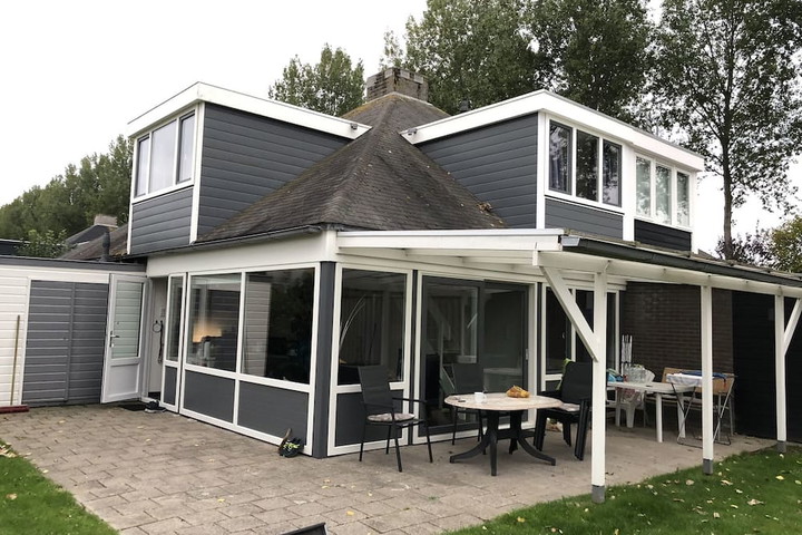 A Modernized Vacation Home In A Quiet Location With Plenty To Explore - Zierikzee