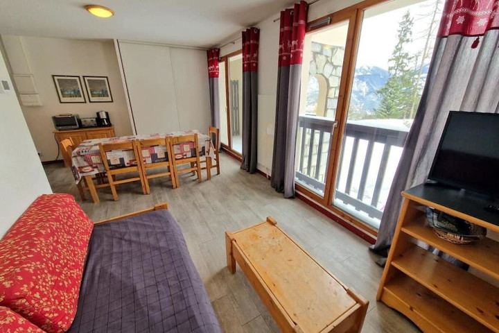 À 30m Des Pistes De Ski, 1er éTage, Vue Dégagée, Balcon, Télévision, Casier à Ski, 42m², Valfréjus - Valfréjus